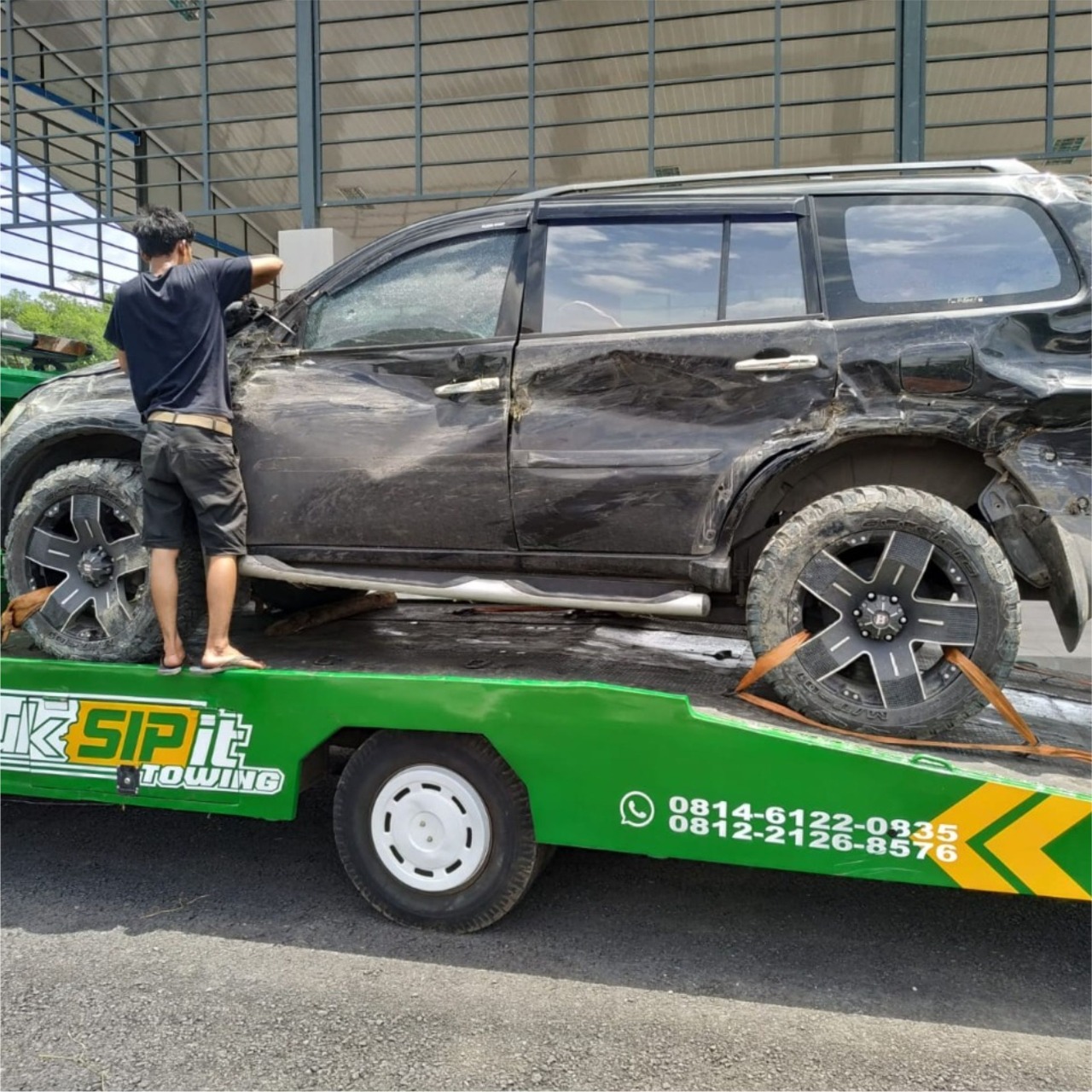 Jual Mobil Tabrak Jakarta Timur 0817-0798-030 - Jual Mobil Bekas Tabrak